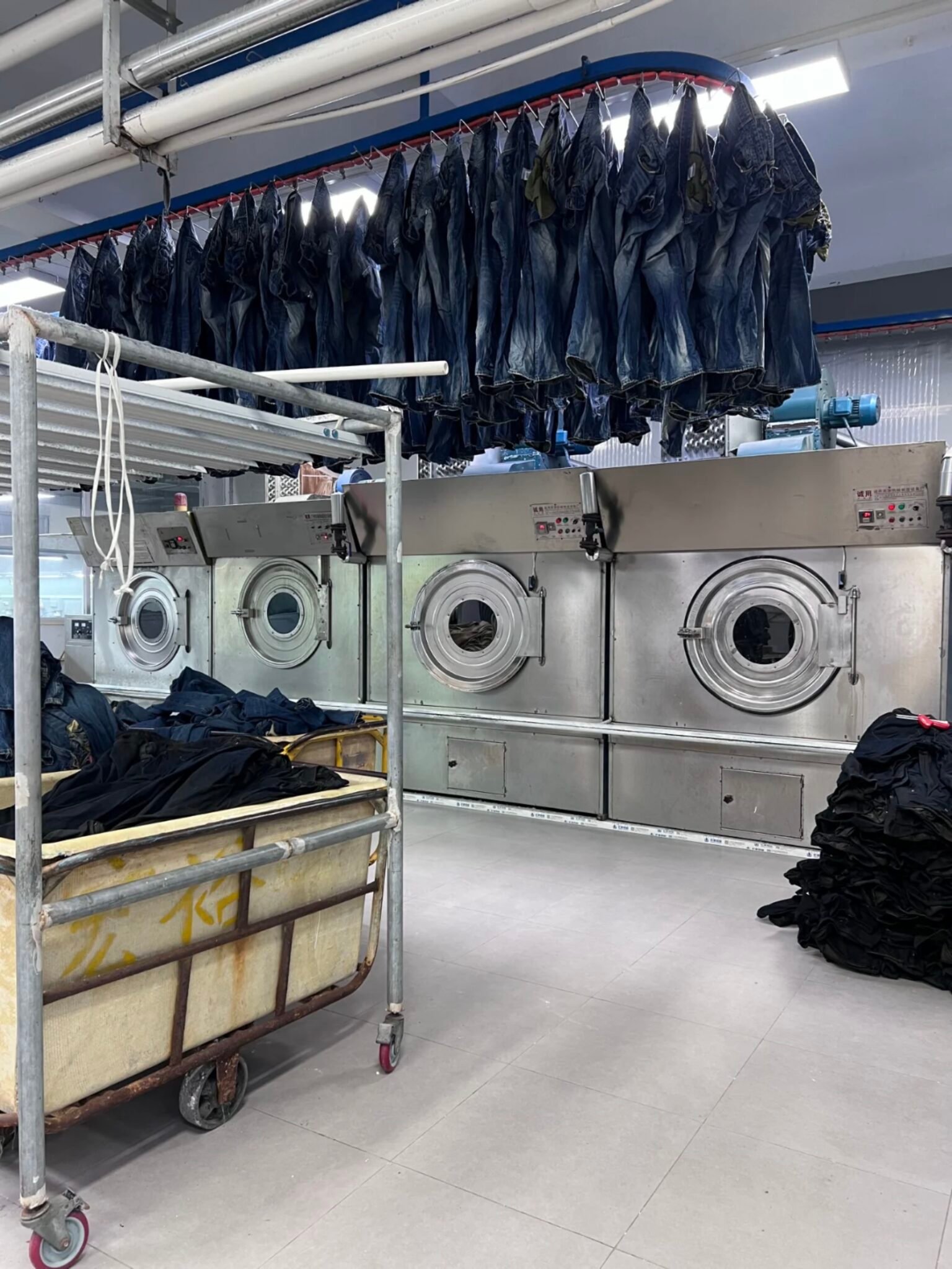 How Denim Is Made: From Cotton to Jeans - lydenim.com